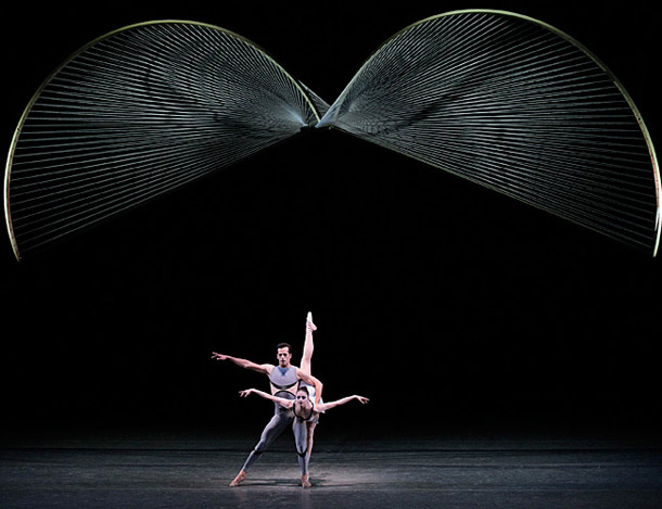 Architecture of Dance | Set Design by Santiago Calatrava. - Yellowtrace