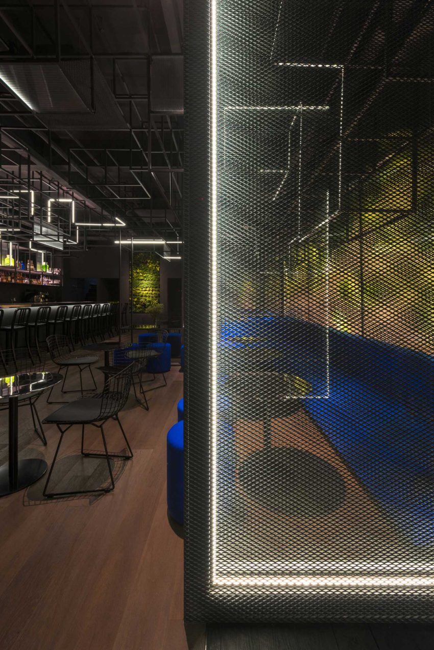 Botanist Cocktail Bar in Shanghai by Alberto Caiola | Yellowtrace