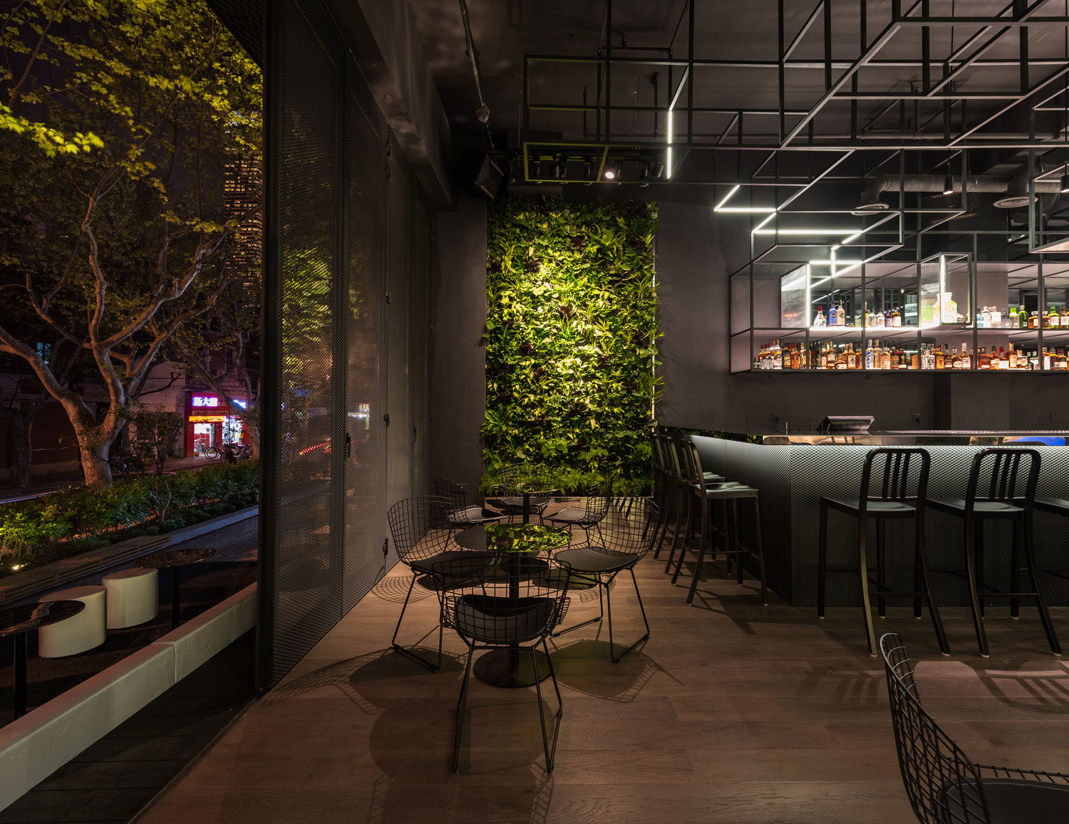 Botanist Cocktail Bar in Shanghai by Alberto Caiola | Yellowtrace