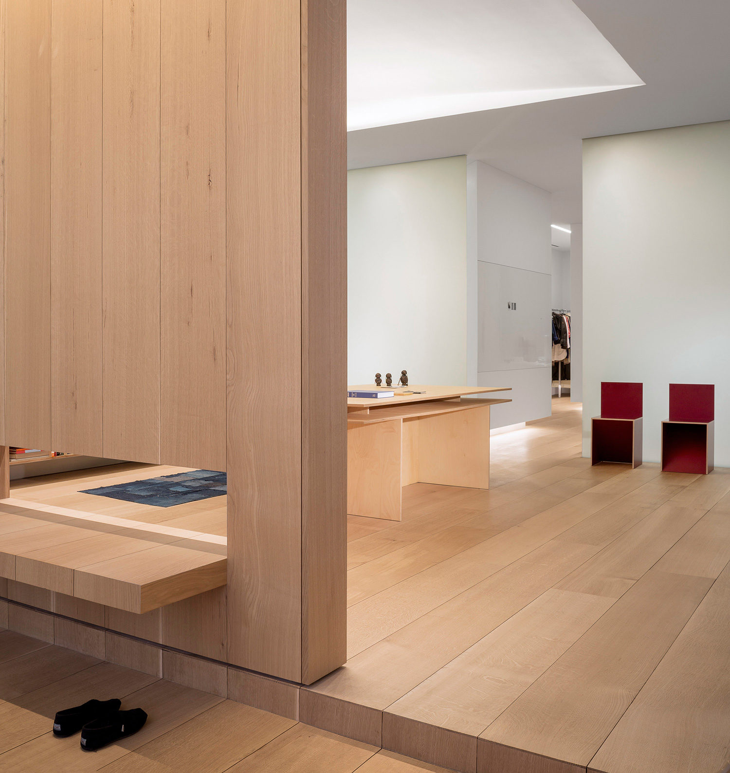 Photographer's Loft in New York by Desai Chia Architecture | Yellowtrace