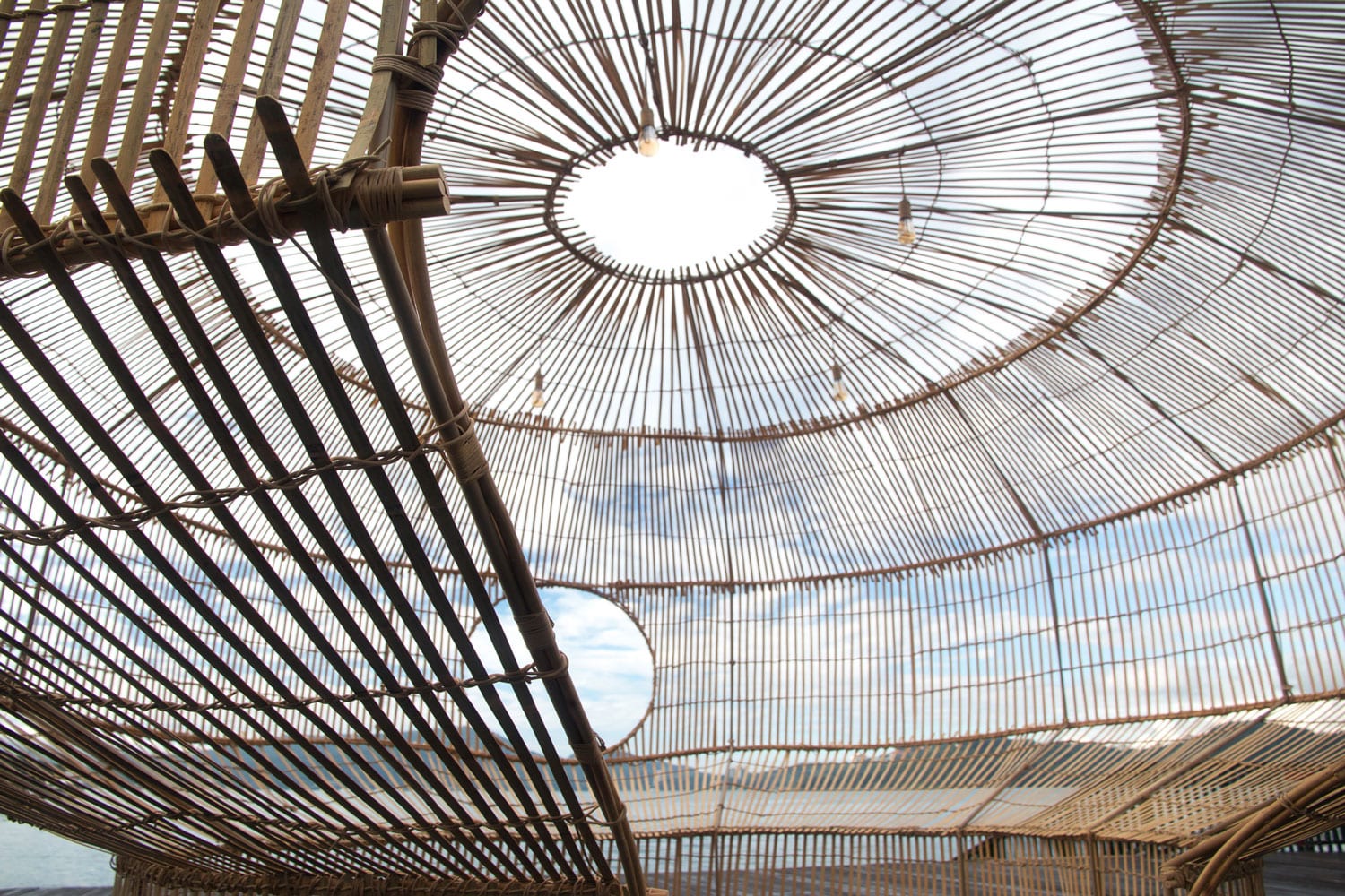 Fish Trap Bamboo House in Taiwan by Cheng-Tsung Feng | Yellowtrace