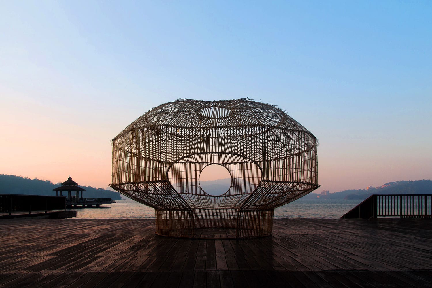 Fish Trap Bamboo House in Taiwan by Cheng-Tsung Feng | Yellowtrace