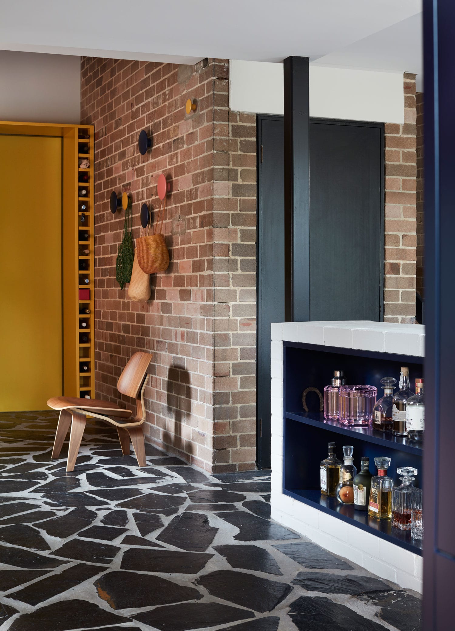 Polychrome House in Cronulla, Sydney by Amber Road | Yellowtrace
