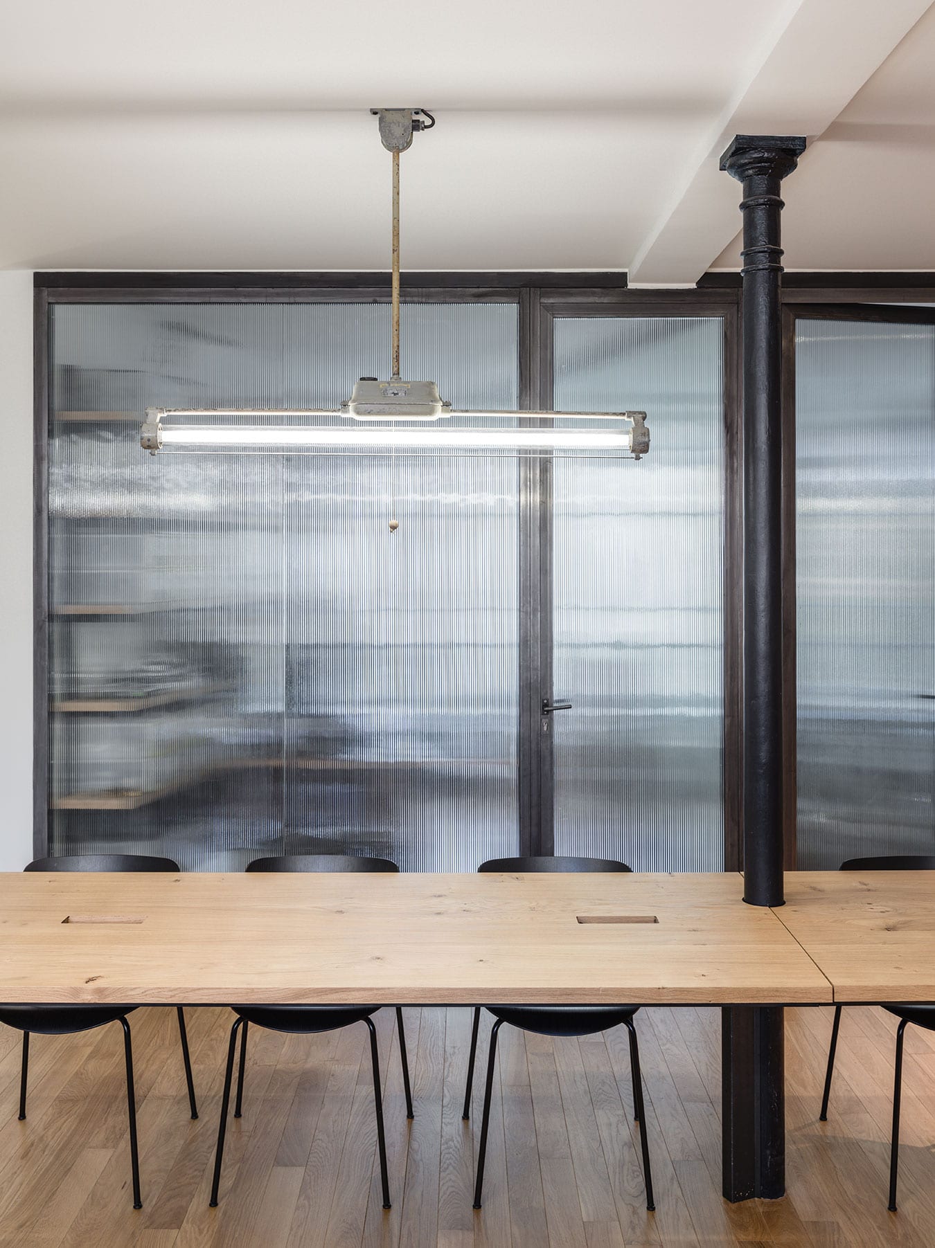 OBO Office in Paris, France by Ciguë | Yellowtrace