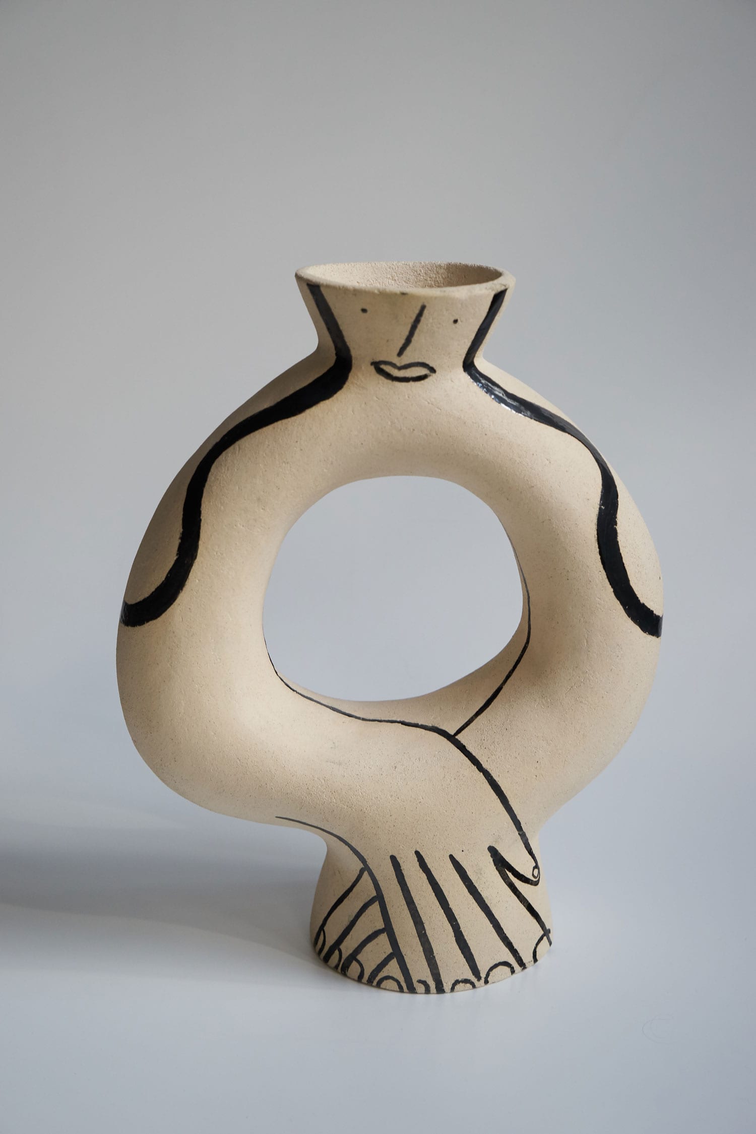 Handmade Ceramics by Nadiia Shapoval & Masha Reva | Yellowtrace