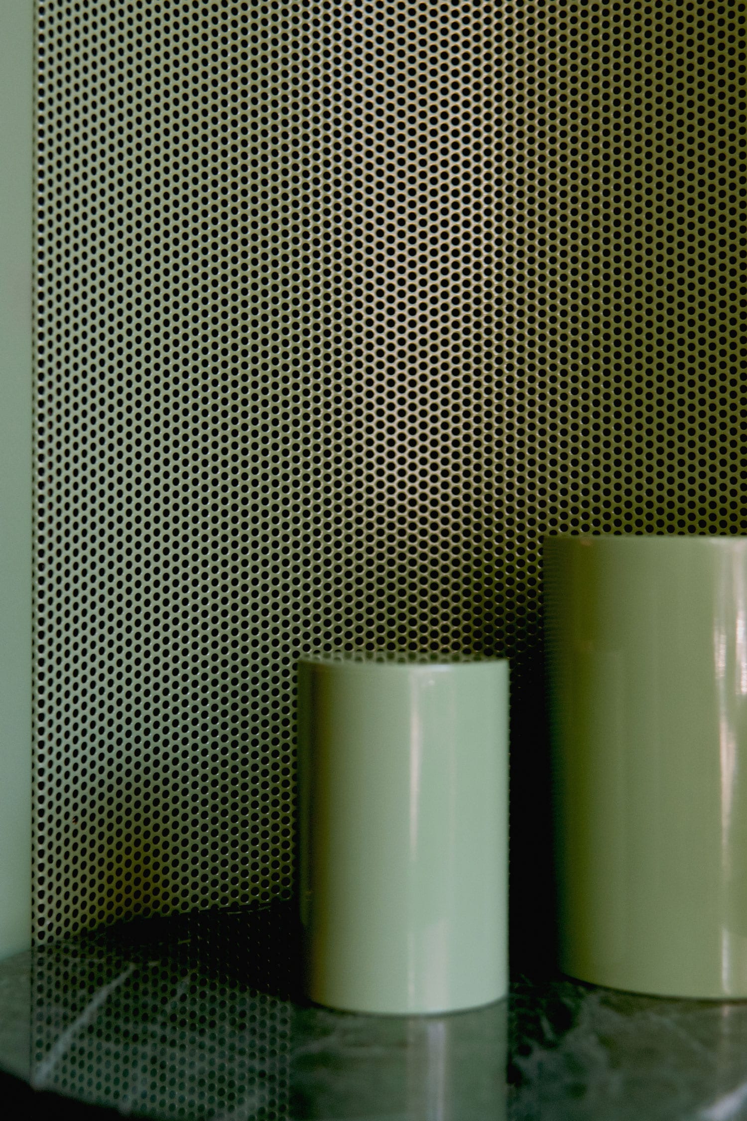 Fig Facial Bar in Vancouver by Scott & Scott Architects | Yellowtrace