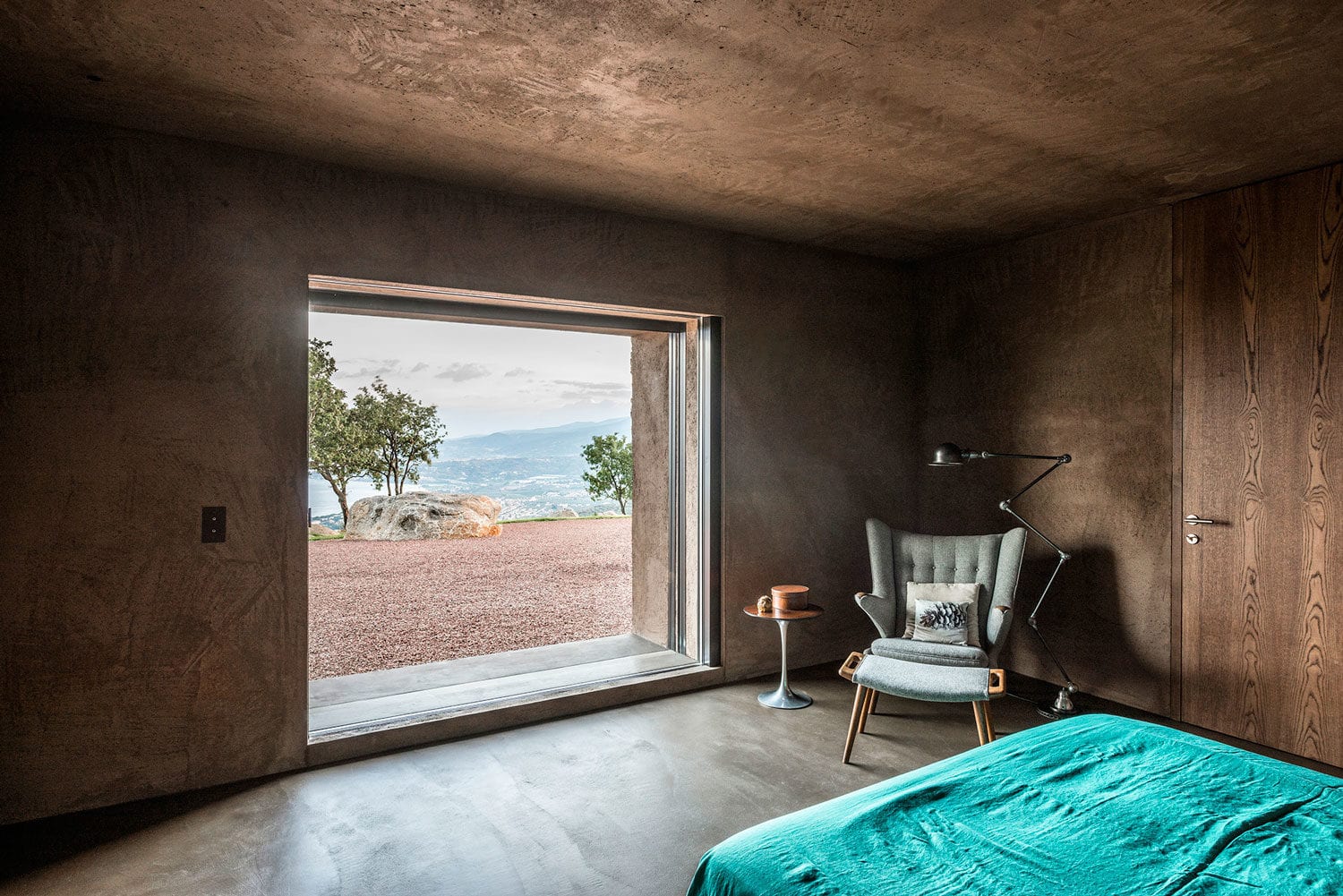 Villa RA in Calabria, Italy by MORQ Architecture | Yellowtrace