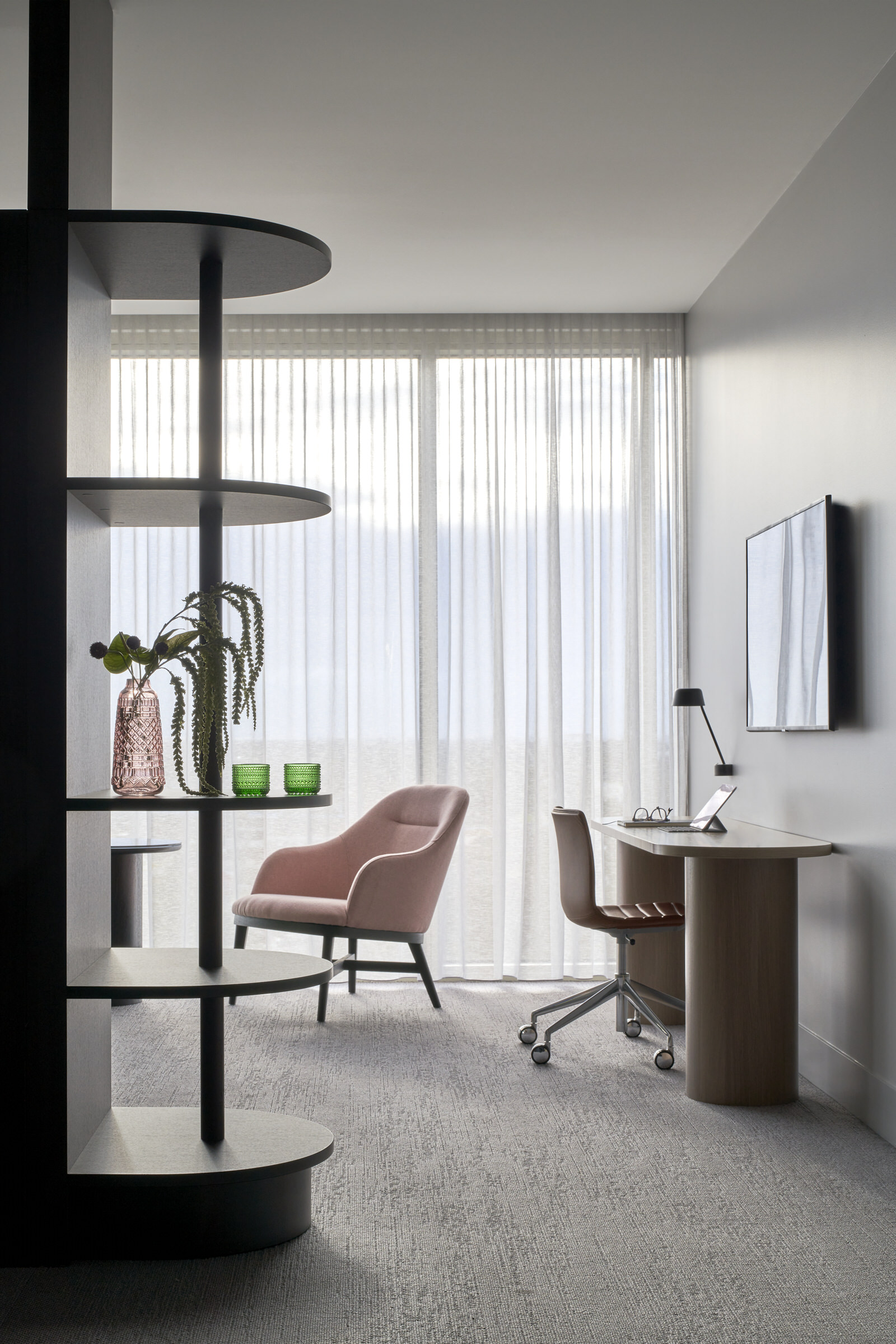 Holiday Inn in Melbourne's West by Studio Tate. | Yellowtrace