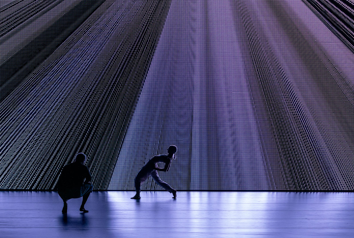 Meltem Isik's Portraits Explore Body Perceptions | Yellowtrace