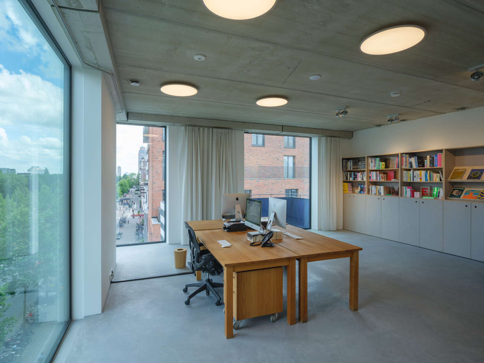 Thonik Unveil their First Work of Architecture in Amsterdam | Yellowtrace