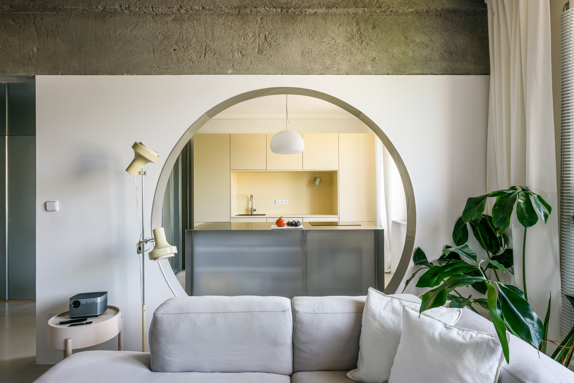 Bold Minimalism: Bratislava Apartment by Alan Prekop | Yellowtrace