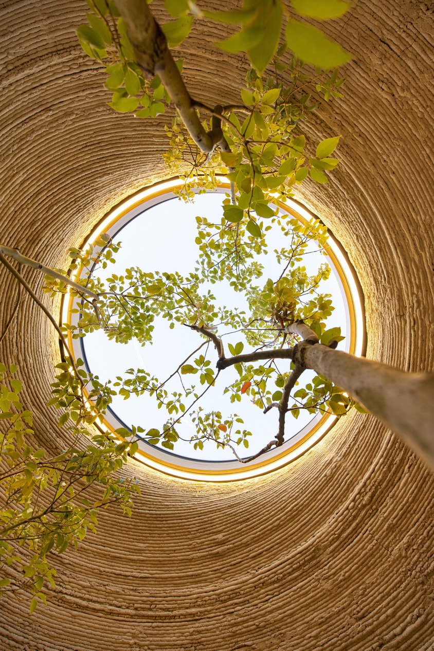 TECLA Completes First 3D Printed House Made of Raw Earth | Yellowtrace