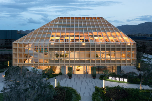 Sanya Farm Lab on Hainan Island by CLOU architects | Yellowtrace