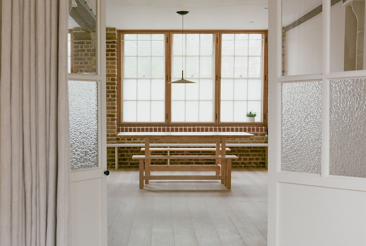 NAN Residence in London by FOF Studio | Yellowtrace