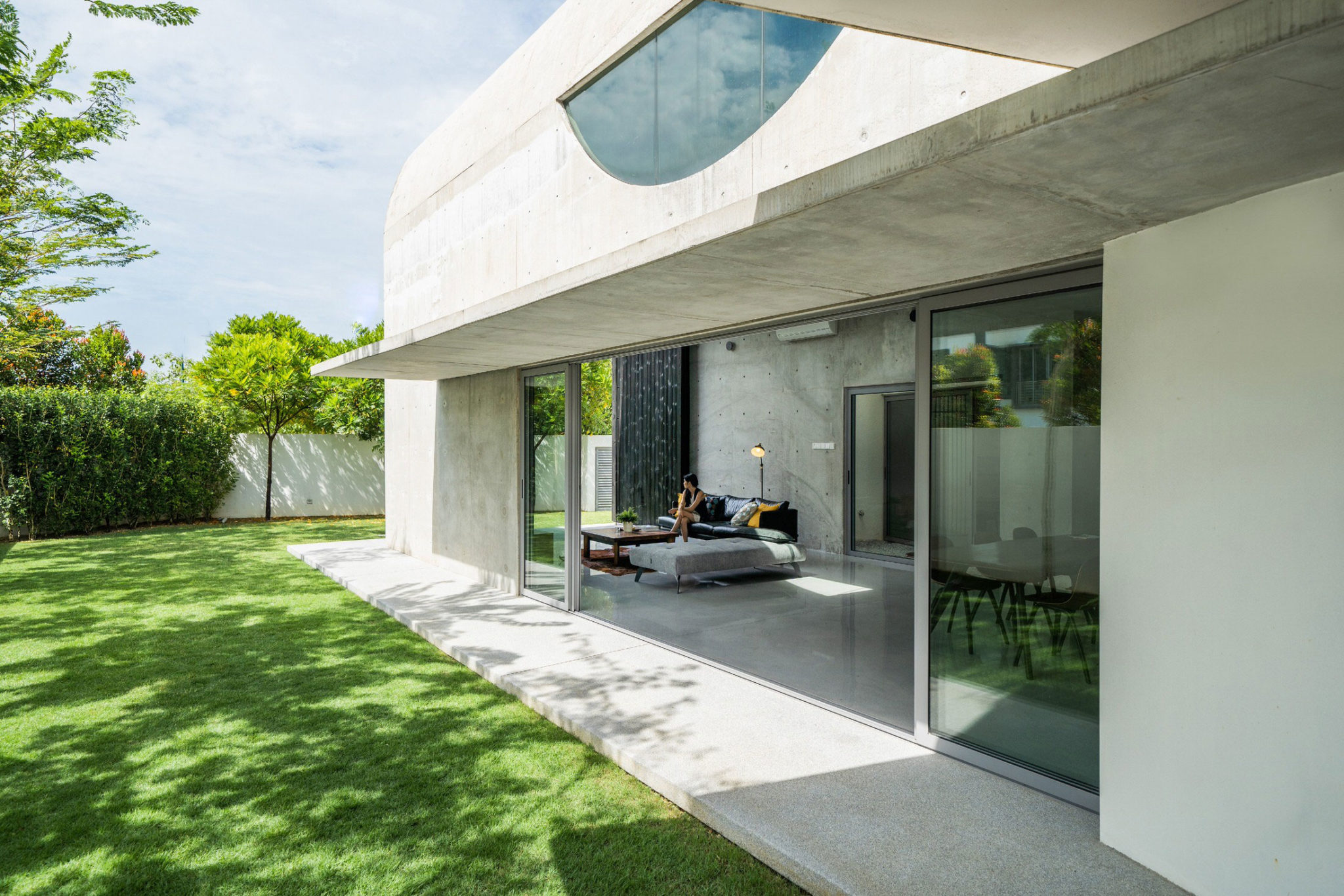 Bewboc House in Kuala Lumpur by Fabian Tan Architect | Yellowtrace