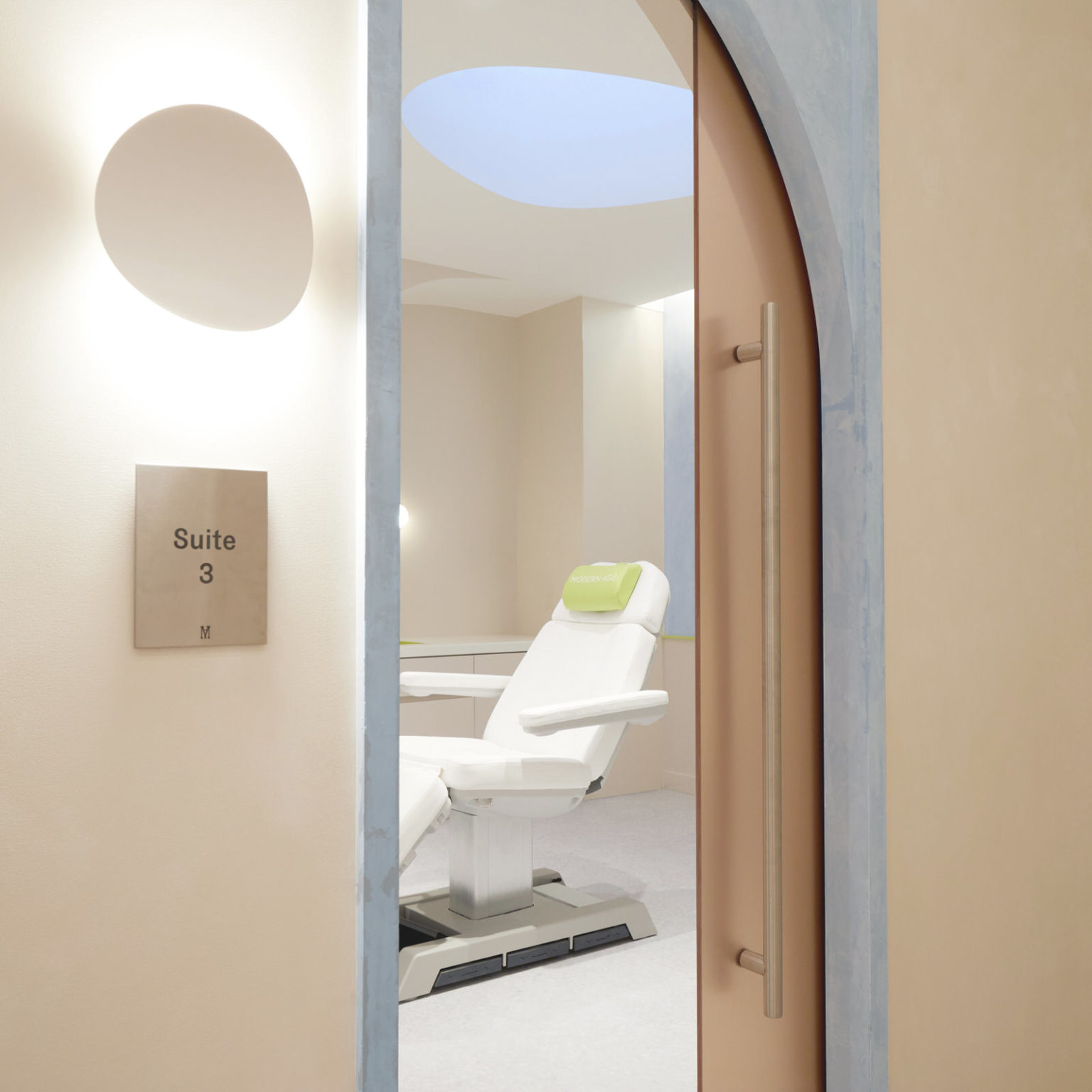 Modern Age Flagship in NYC by Madelynn Ringo | Yellowtrace