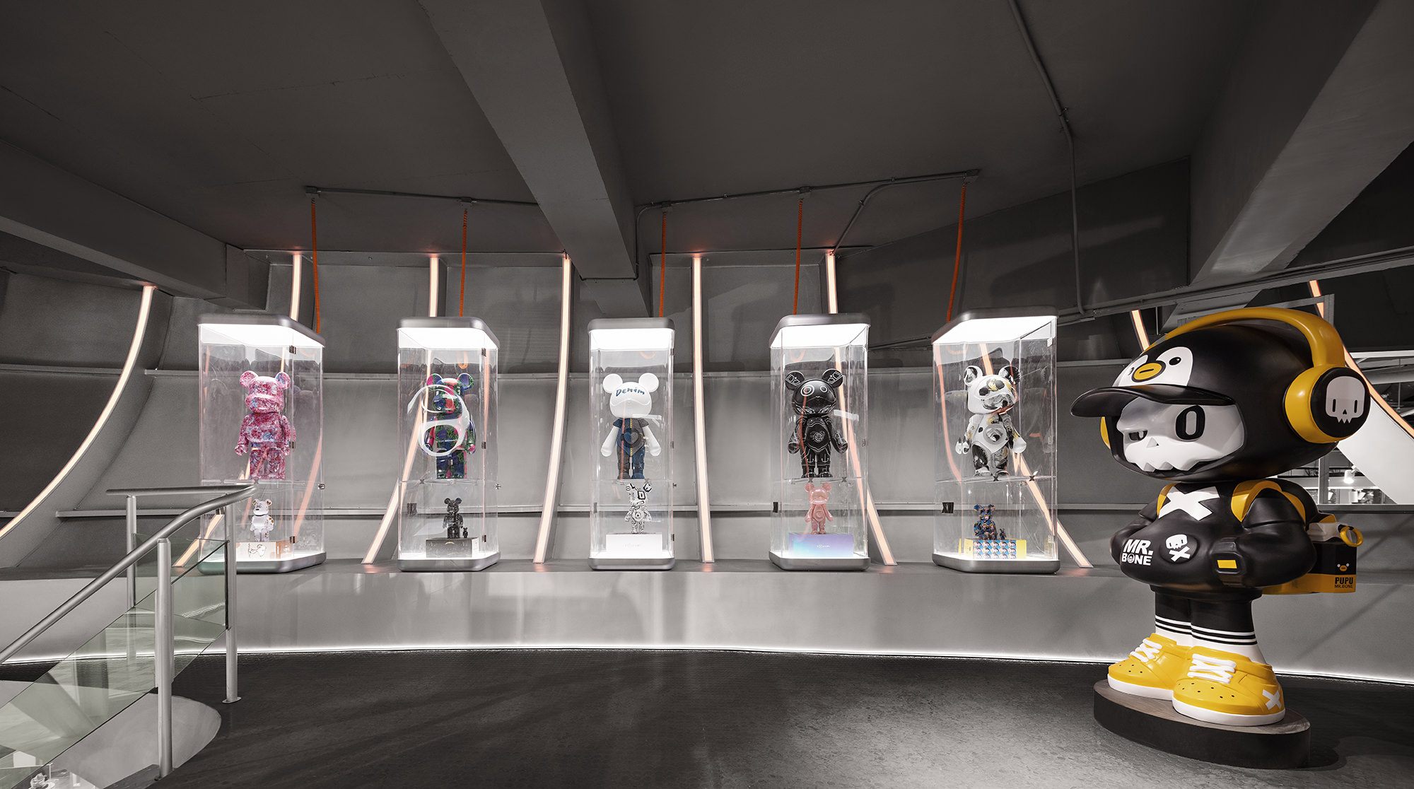 Back to the Future: X11 Toy Store in Xi'an by TOMO | Yellowtrace