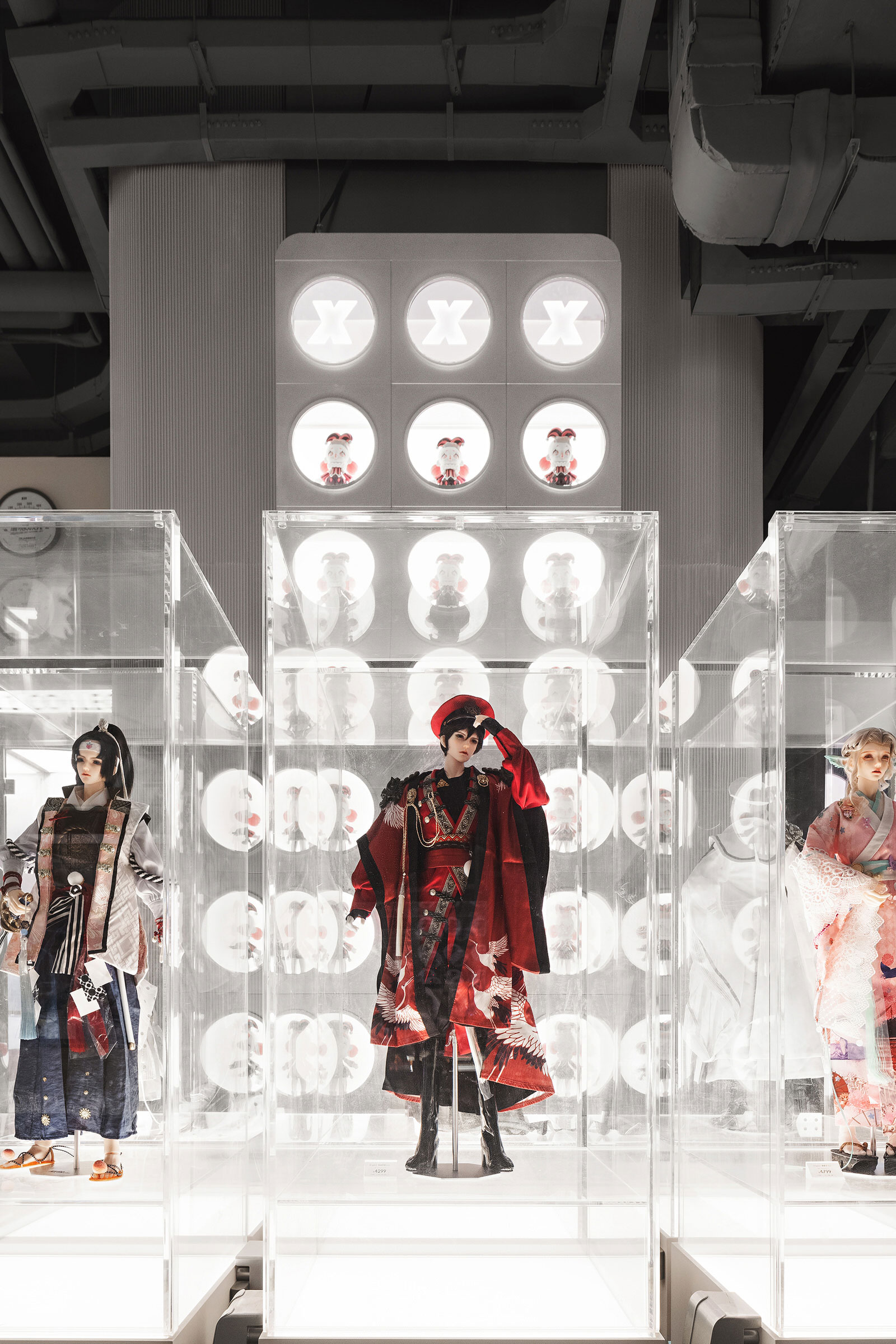 Back to the Future: X11 Toy Store in Xi'an by TOMO | Yellowtrace