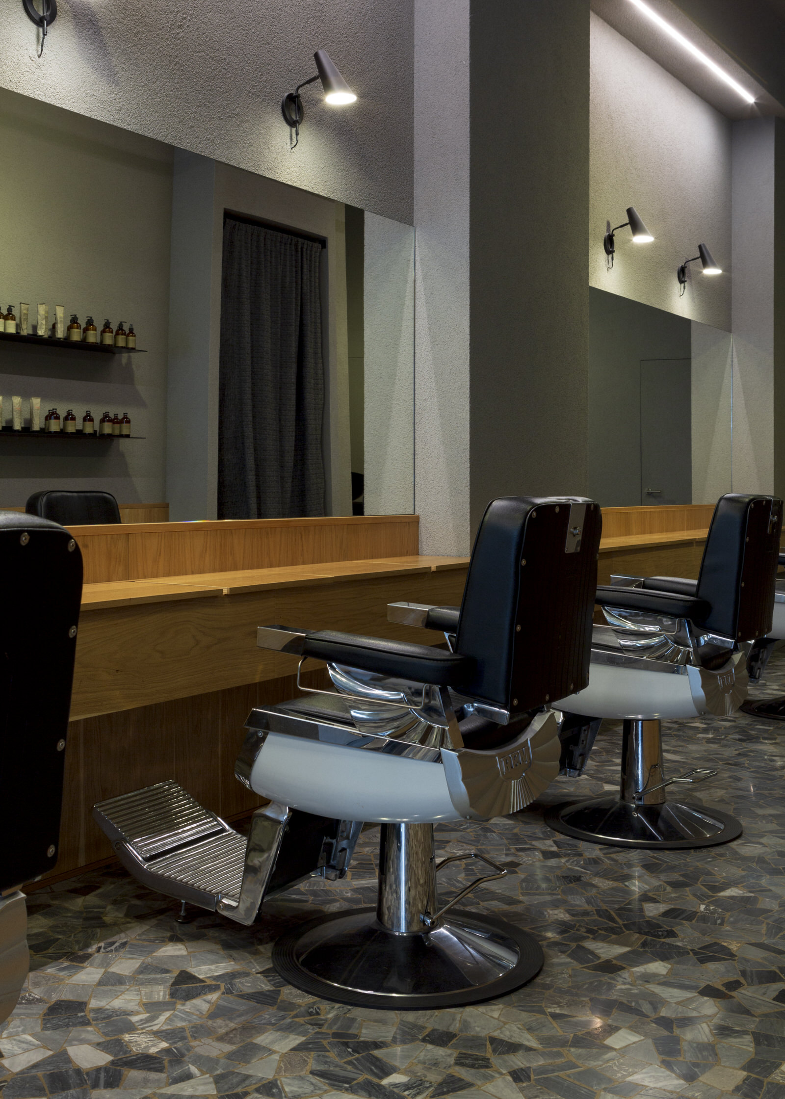 A Hair Salon in Milan Conceived as a Living Room for Friends | Yellowtrace