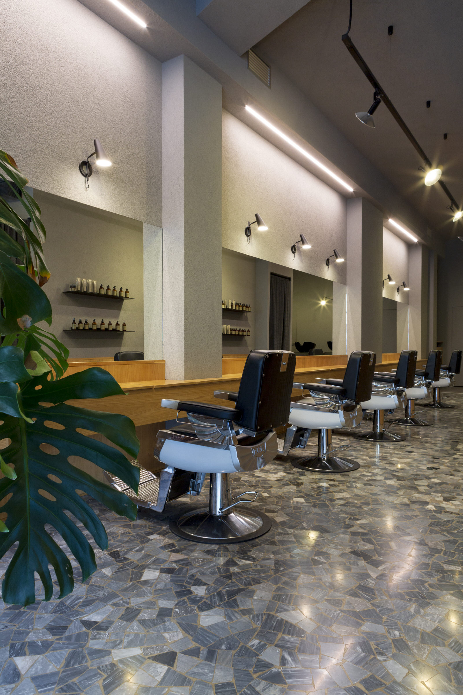 A Hair Salon in Milan Conceived as a Living Room for Friends | Yellowtrace