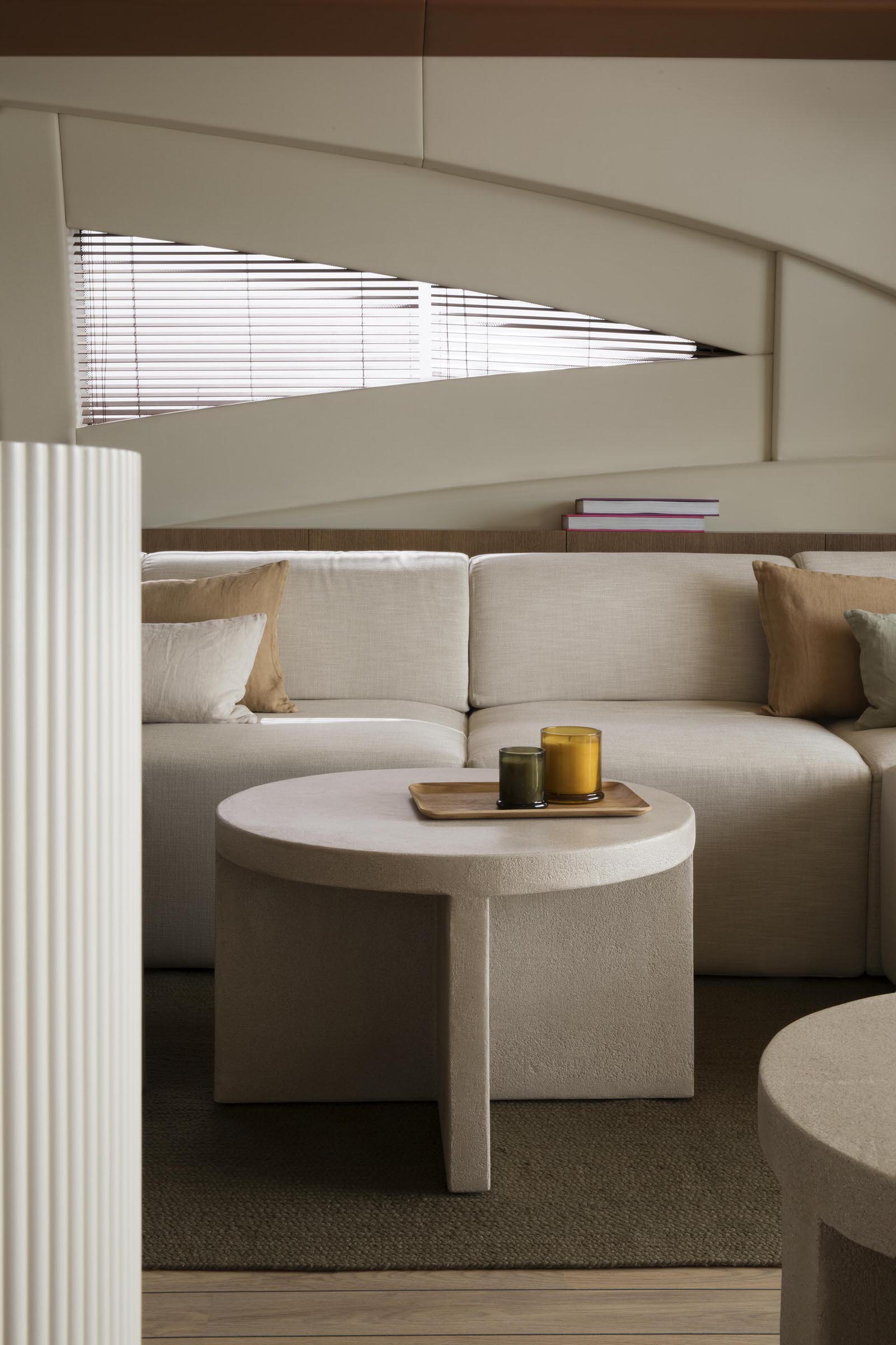 Mangusta 108 Yacht Interior by Febrero Studio | Yellowtrace