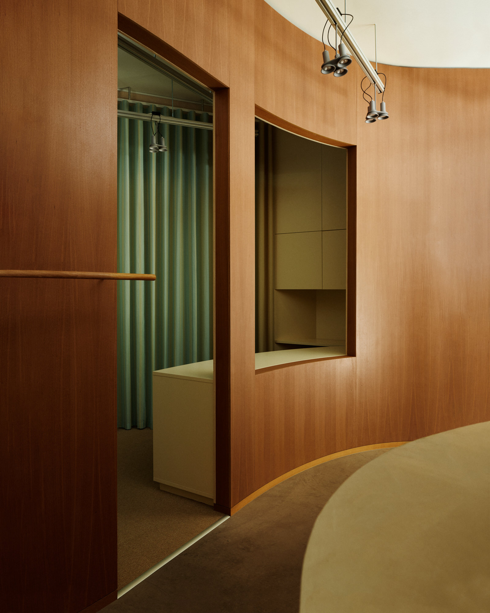 Holzweiler Copenhagen Flagship by Snøhetta | Yellowtrace
