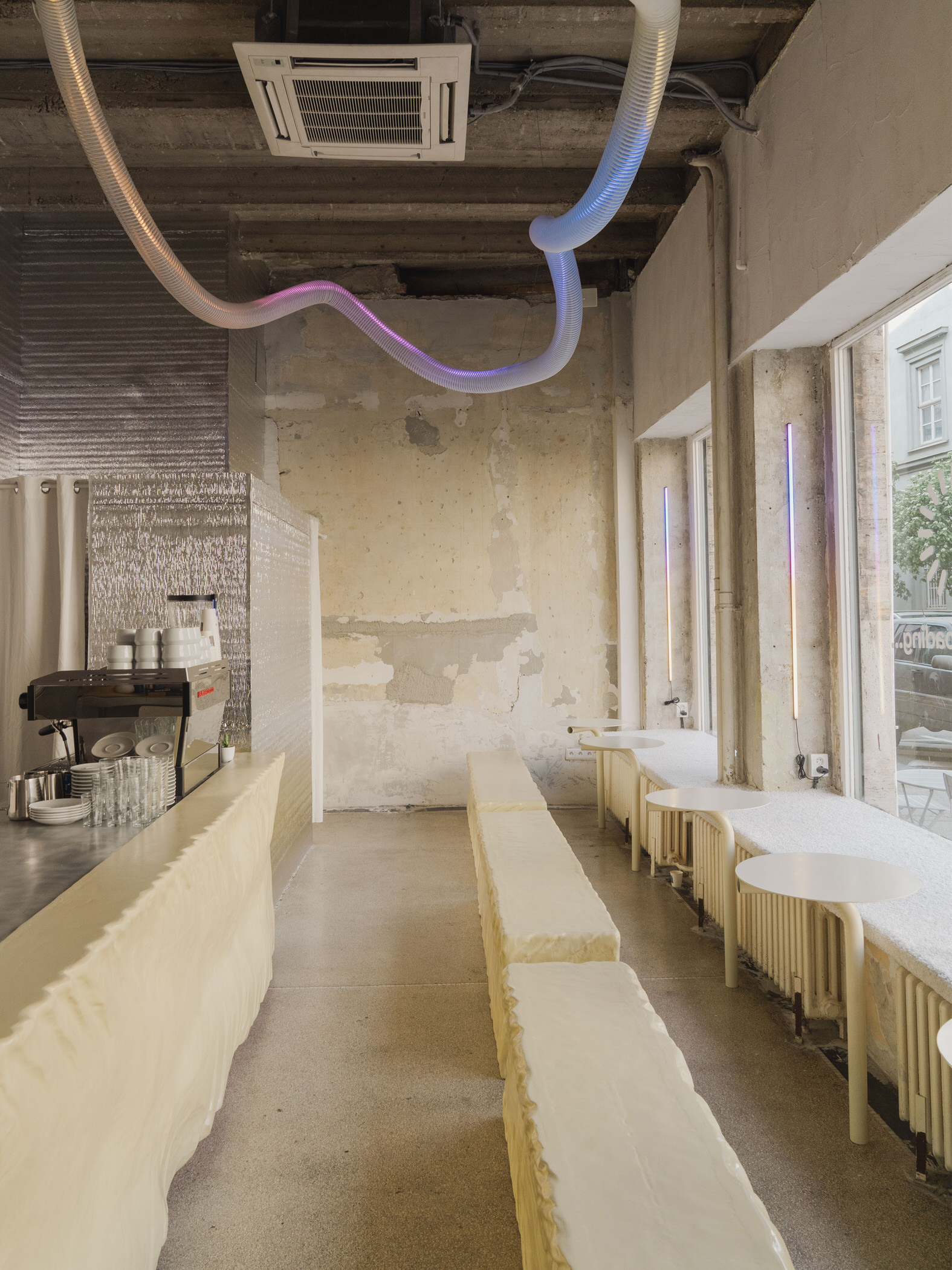 Cafe Grao in Bratislava by Alan Prekop | Yellowtrace