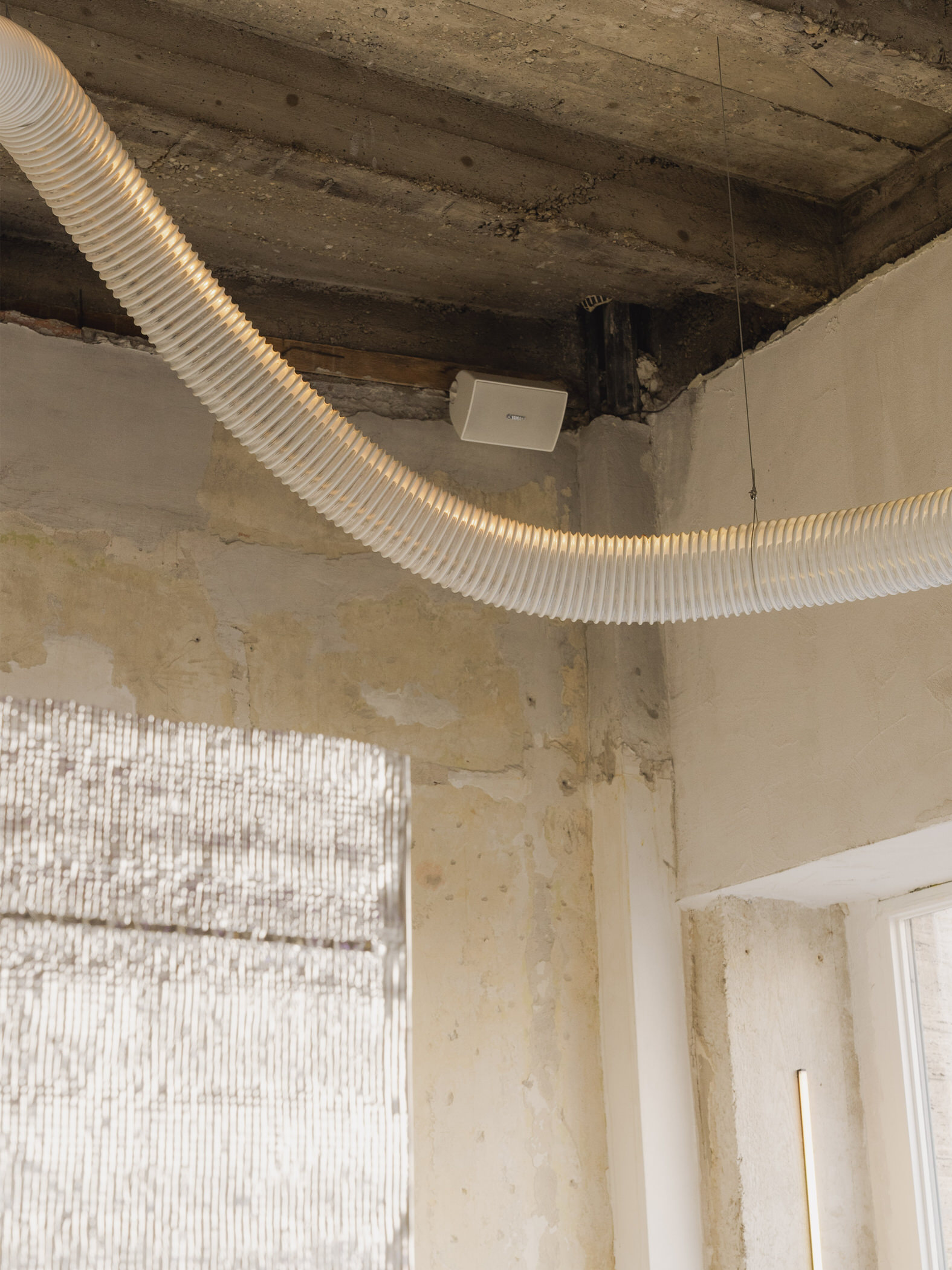 Cafe Grao in Bratislava by Alan Prekop | Yellowtrace