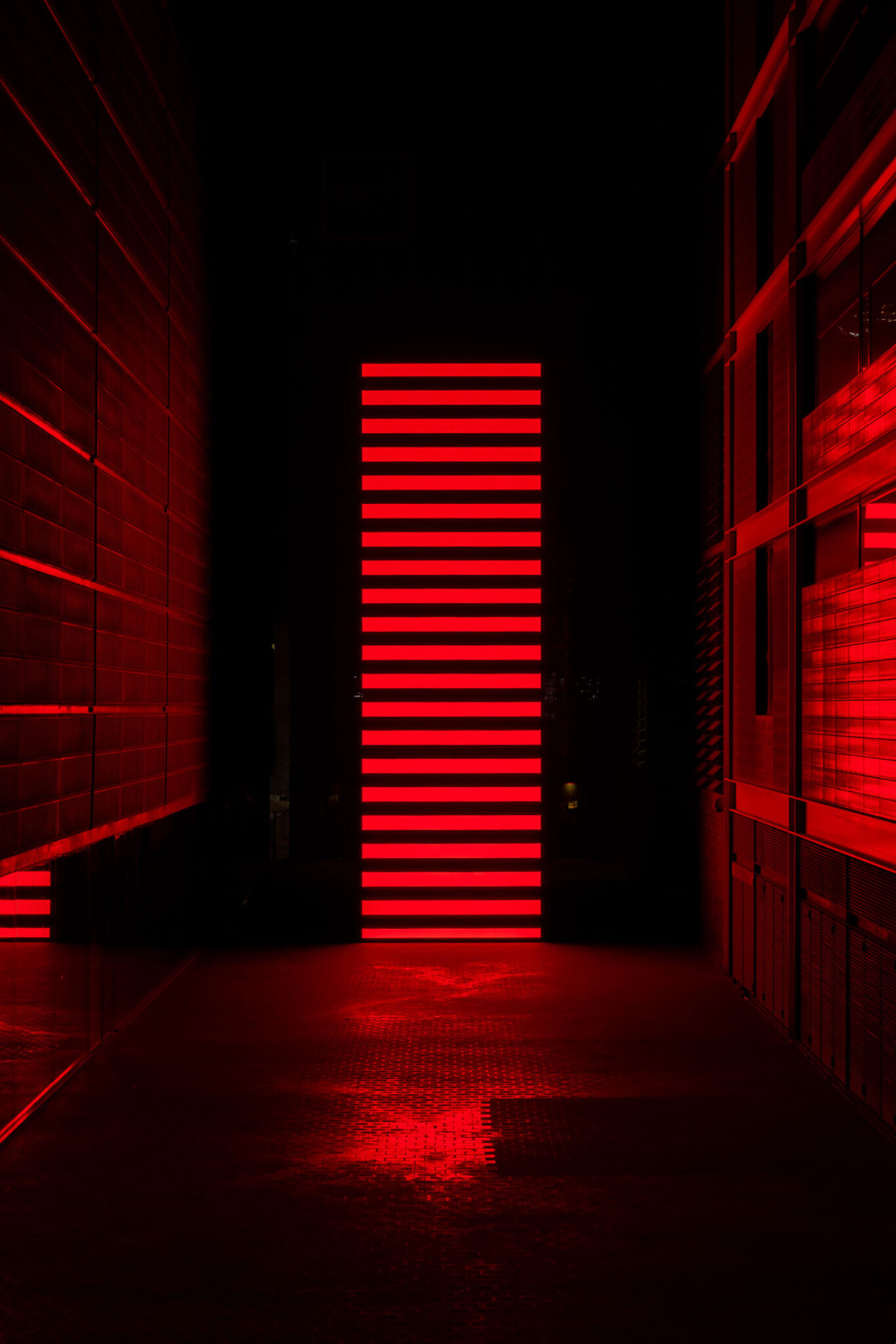 A Light & Sound Installation in Barcelona by Monolith | Yellowtrace