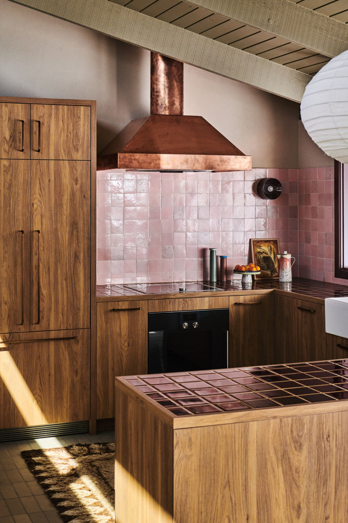 Foam House in Torquay by Amelda Wilde | Yellowtrace