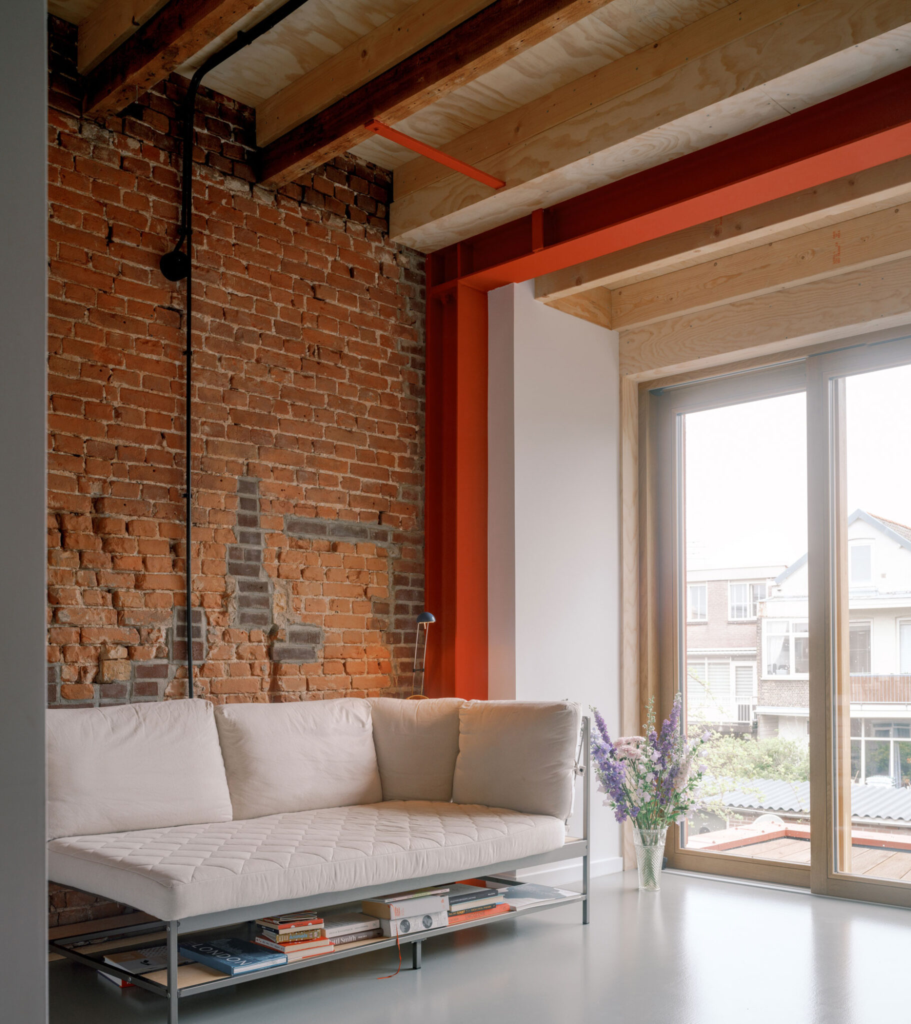 Modest Family Home in Rotterdam by PLNLstudio | Yellowtrace