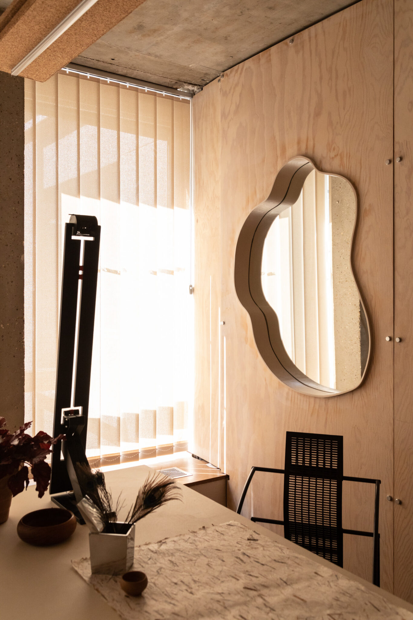 Jules Brisson Transforms this Paris Office | Yellowtrace