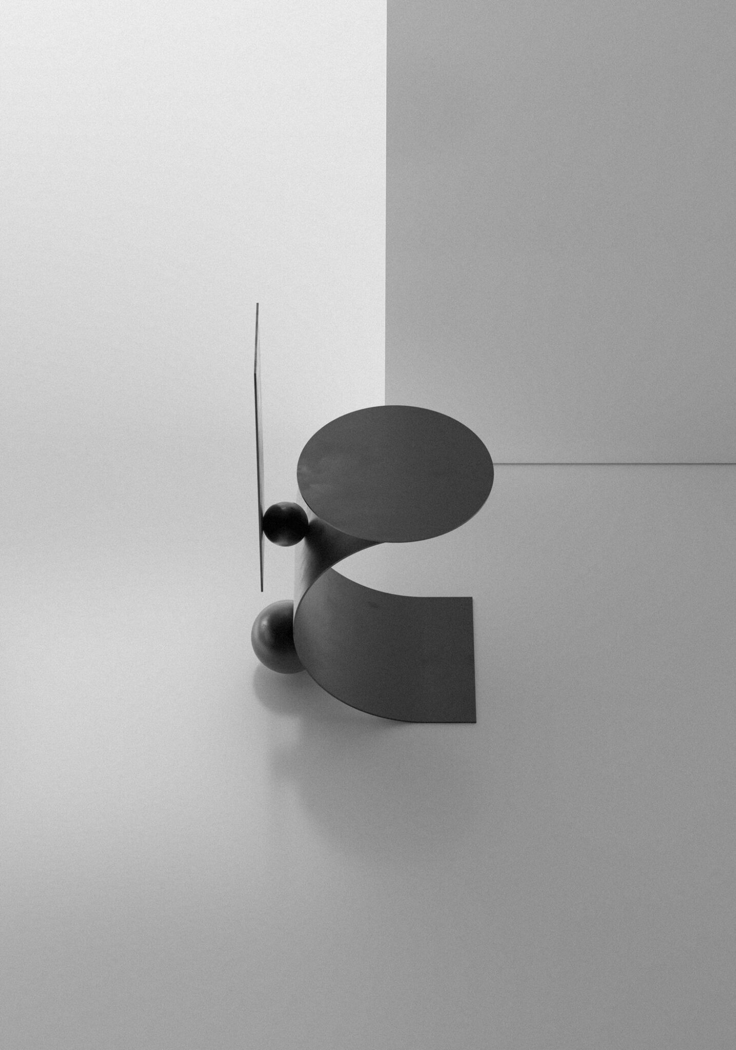 Sentada Chair by Pedro Paulo-Venzon | Yellowtrace