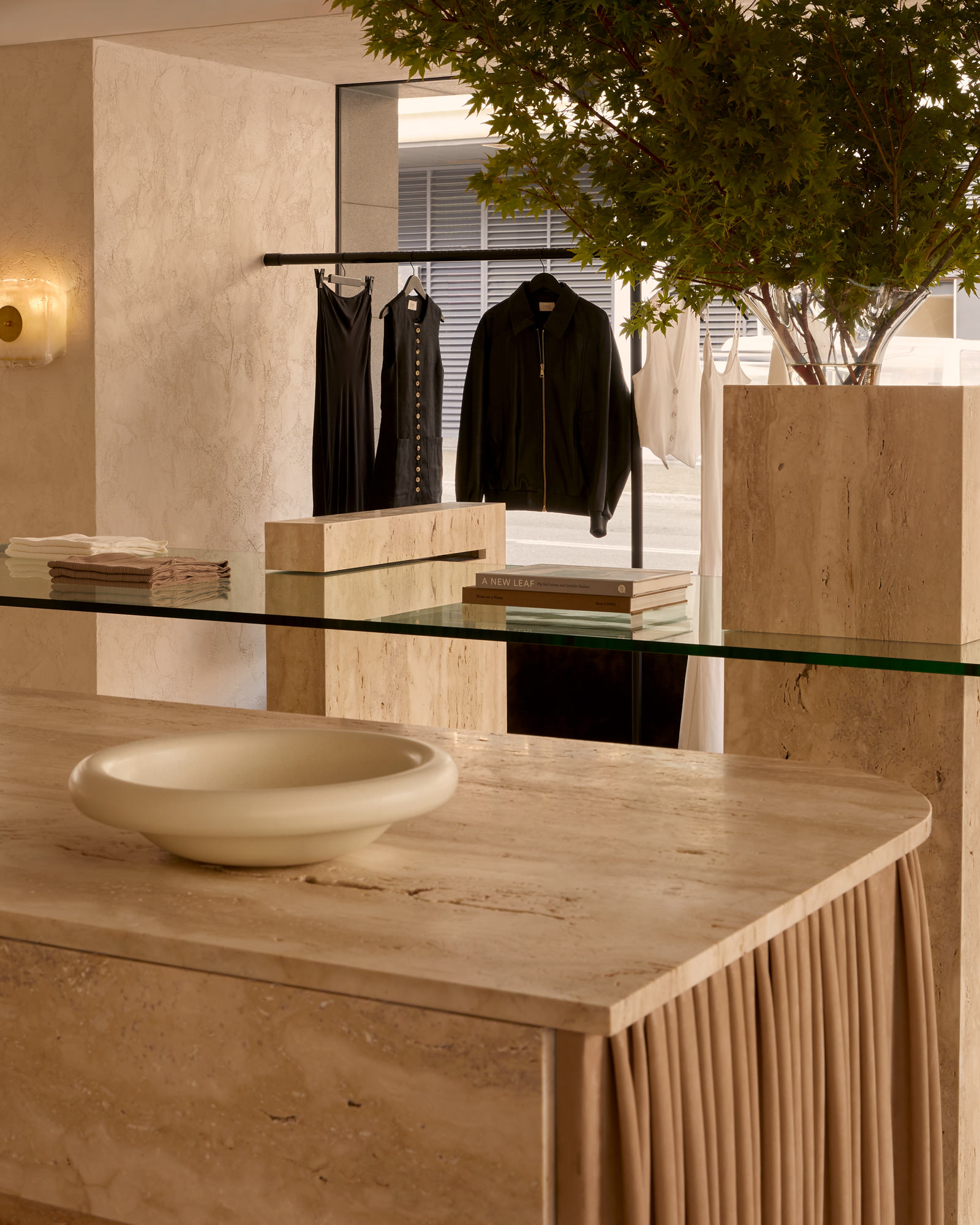 Dissh Bondi Beach Flagship by Brahman Perera | Yellowtrace