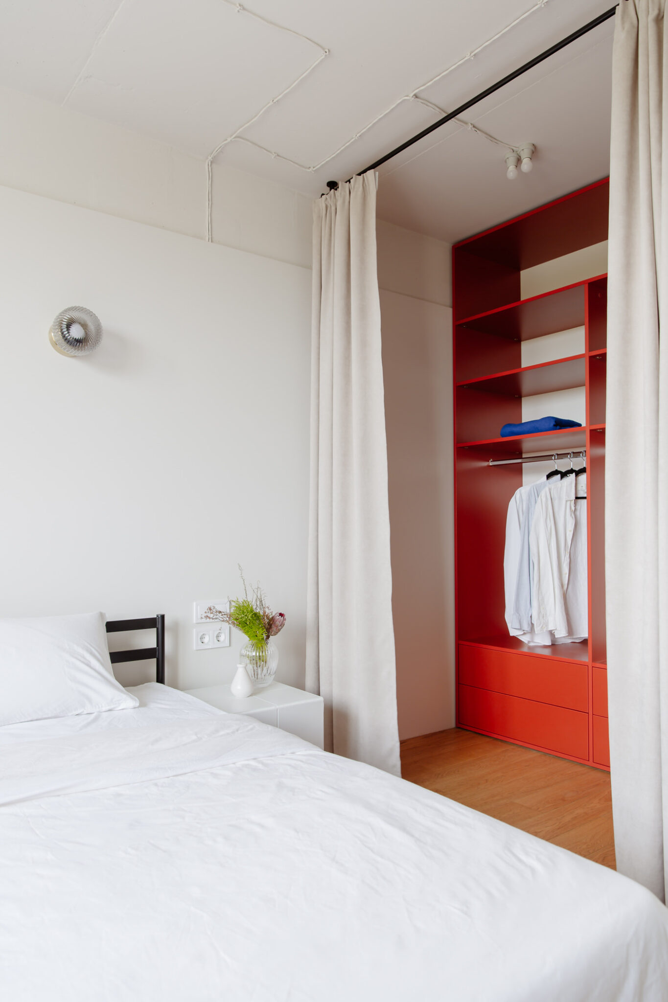 Colour Blocked Apartment in Kyiv by Top Lab Interiors | Yellowtrace