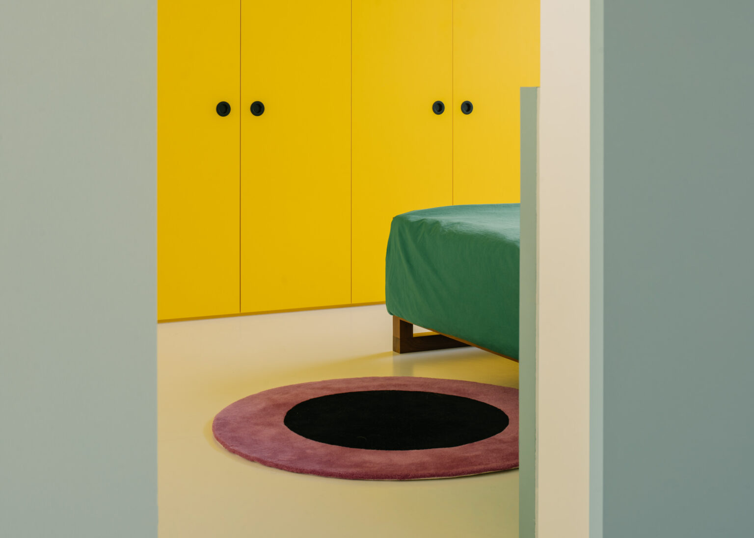 Moving House in Singapore by Spark Architects | Yellowtrace