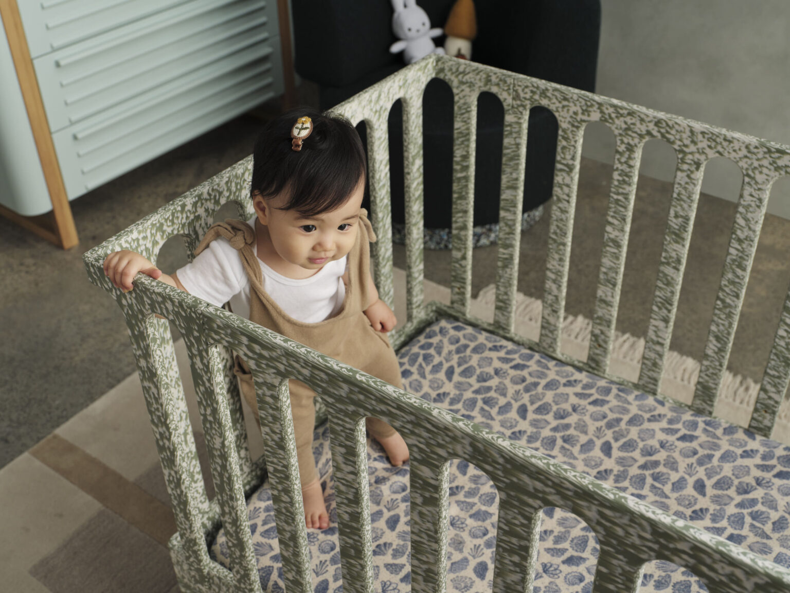 Recycled Plastic Cot by Tasman Eco X Defy Design | Yellowtrace
