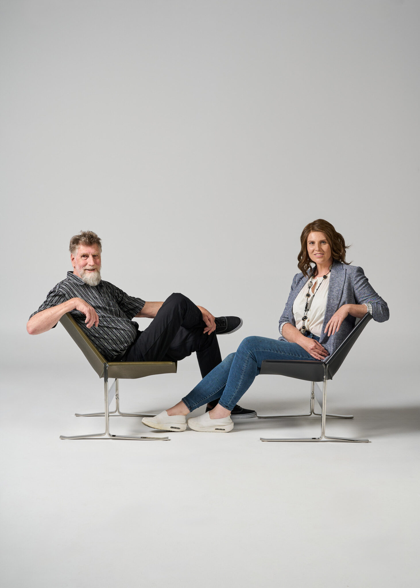 Clement Meadmore's Furniture Makes a Comeback | Yellowtrace