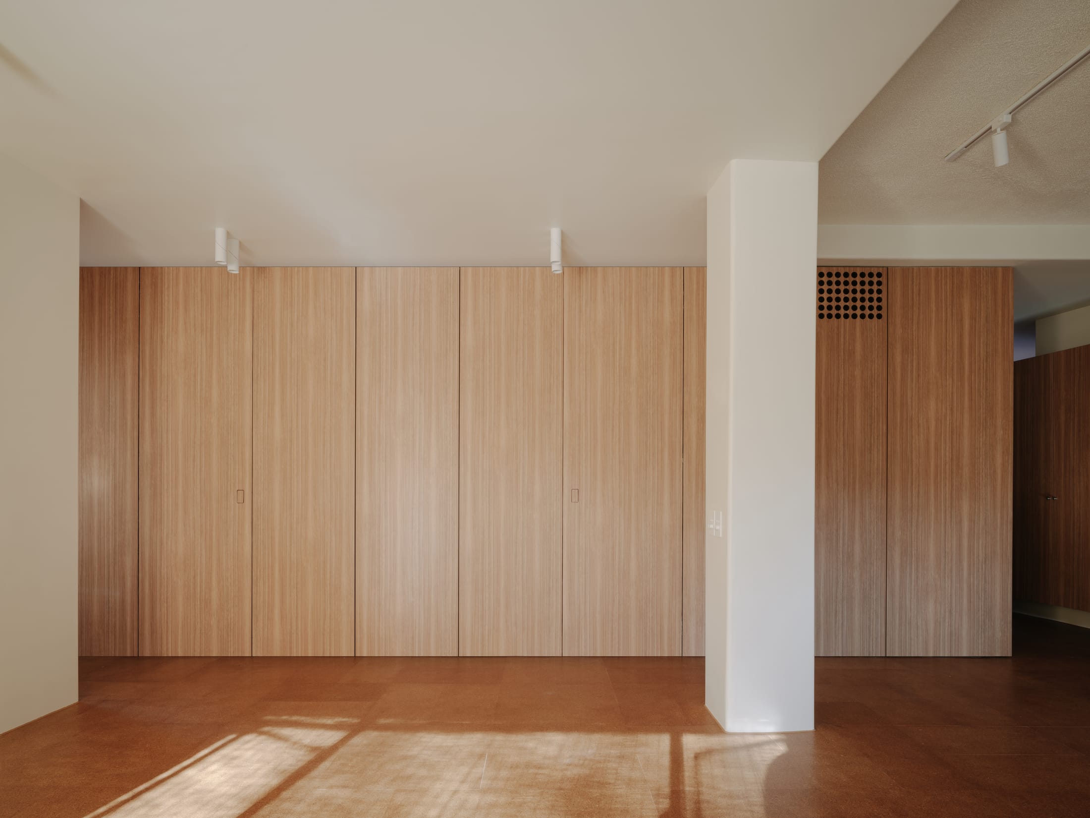 A Flat for a Musician by Ellul Architecture | Yellowtrace