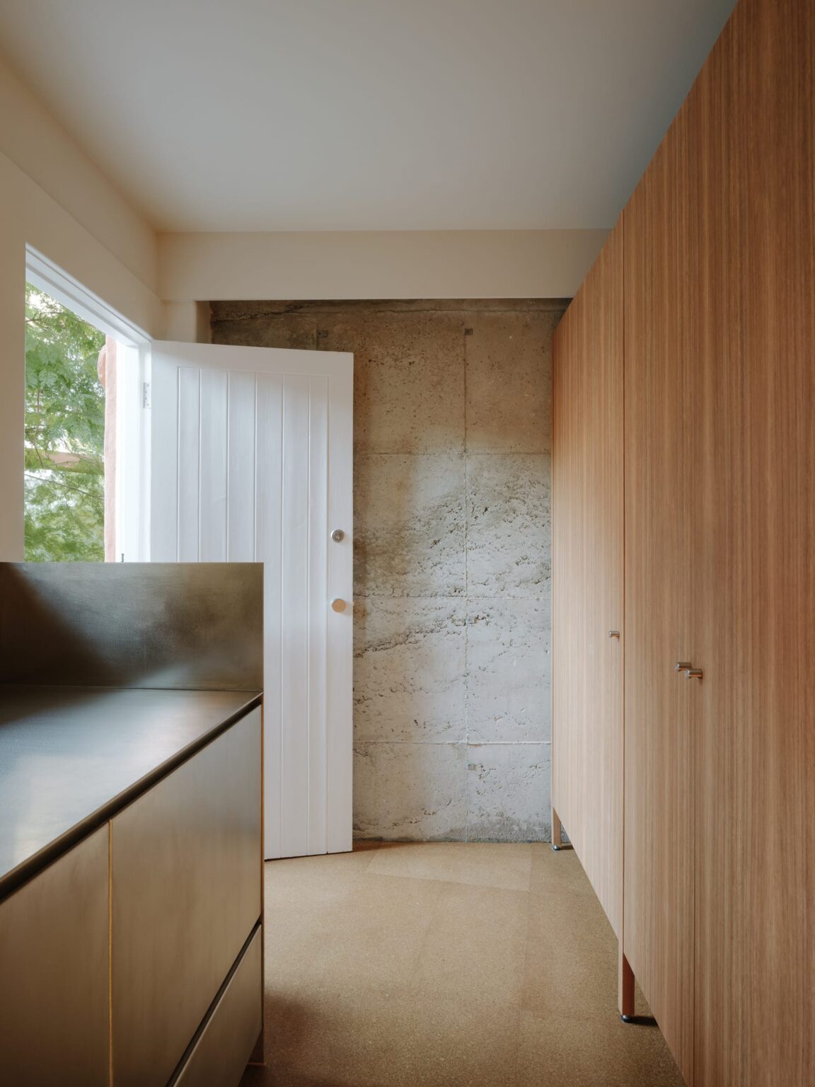 A Flat for a Musician by Ellul Architecture | Yellowtrace